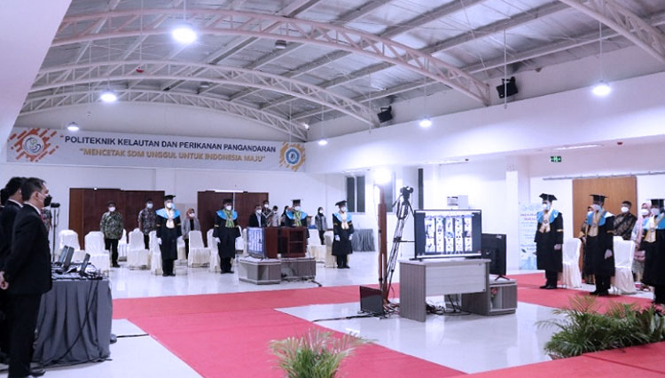 Wisuda Politeknik Kelautan Dan Perikanan Pangandaran Digelar Secara Virtual - TIMES Indonesia