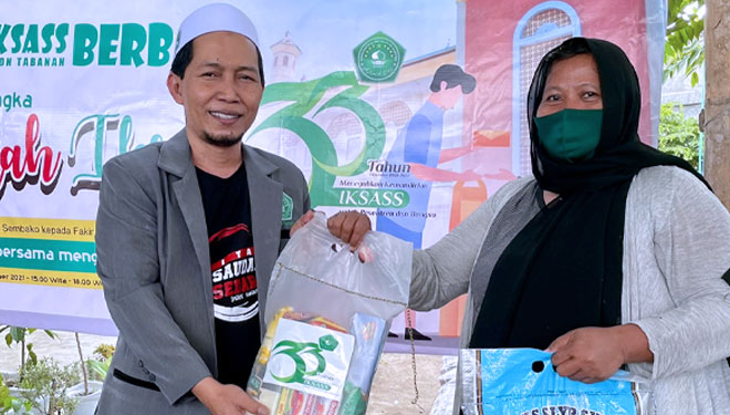 Iksass Rayon Tabanan Bagikan Santunan Fakir Miskin dan Dhuafa - TIMES ...