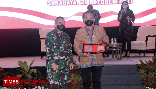 Danpusterad Berkomitmen Wujudkan Kemanunggalan TNI dan Rakyat - TIMES ...