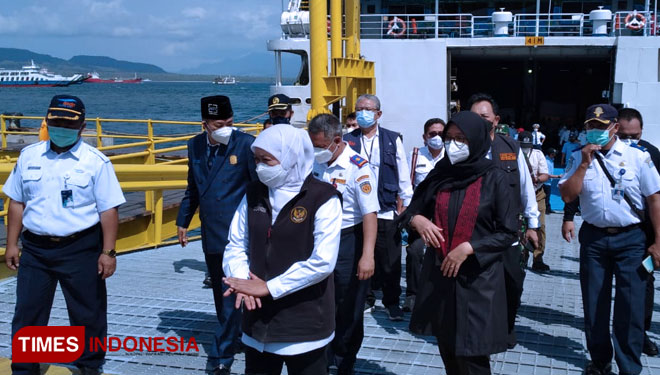 Dermaga Movable Bridge IV di Banyuwangi Diresmikan, Akses Jawa-NTB Kini ...