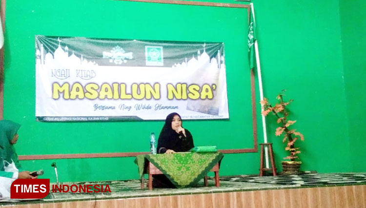 Kenalkan Fiqih Wanita, PAC Fatayat NU Arjosari Pacitan Ngaji Masailun ...