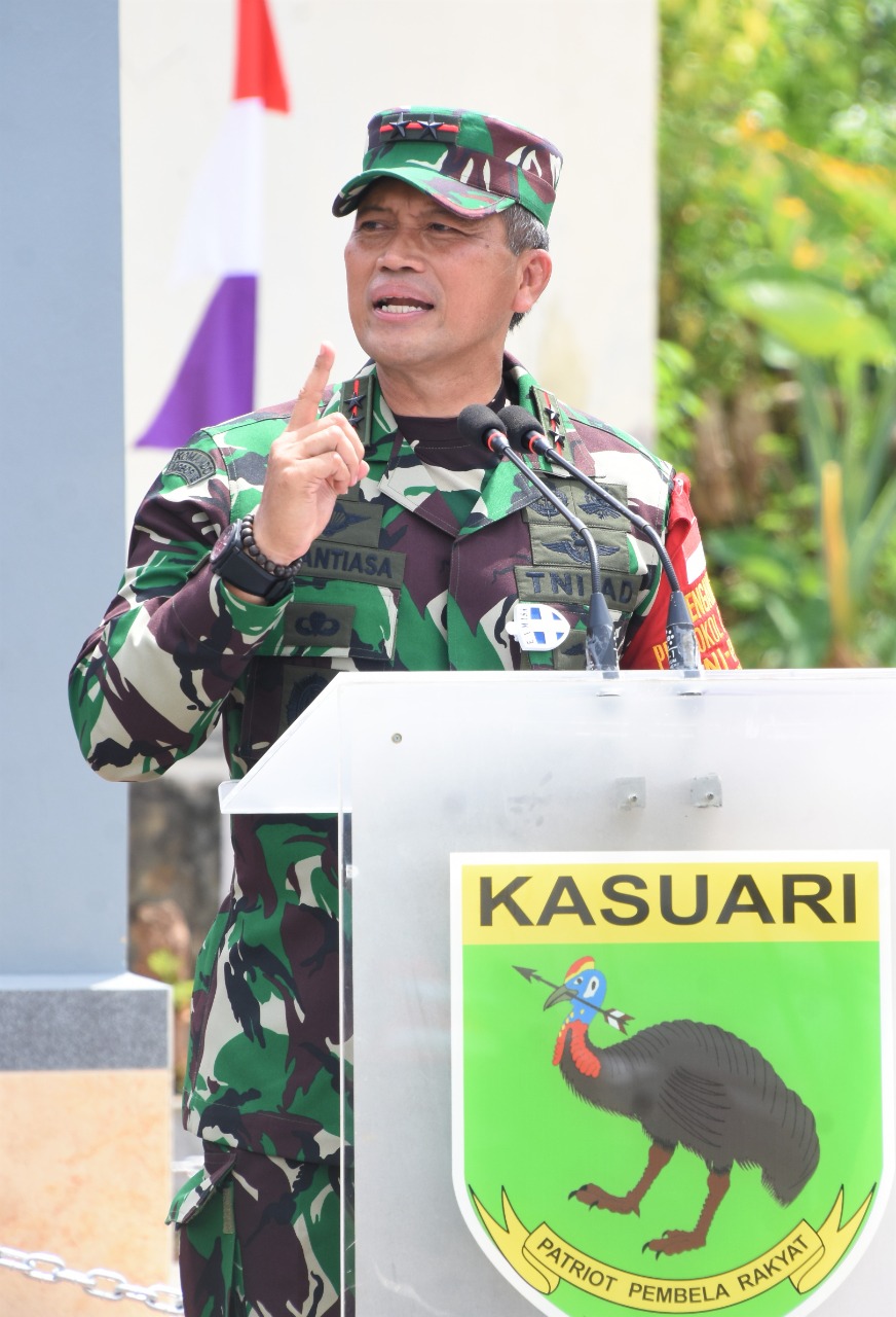 Peringati Hari Pahlawan, Kodam Kasuari Pugar dan Percantik Tugu Perpera ...