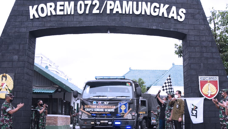Korem 072/Pamungkas Kirim Bantuan Beras 5 Ton kepada Korban Erupsi ...