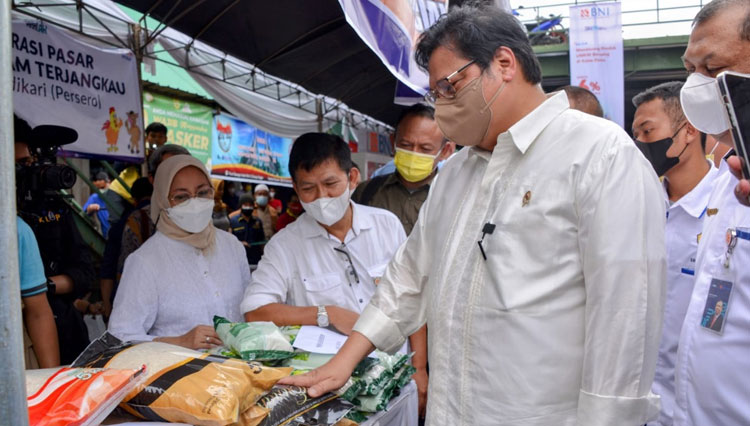 Gelar Operasi Pasar, Menko Perekonomian RI Sebut Pemerintah Stabilisasi Harga Pangan - TIMES ...